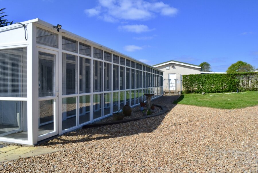 Catteries | Provided by Pedigree Pens Ltd. | uPVC Cat Pens