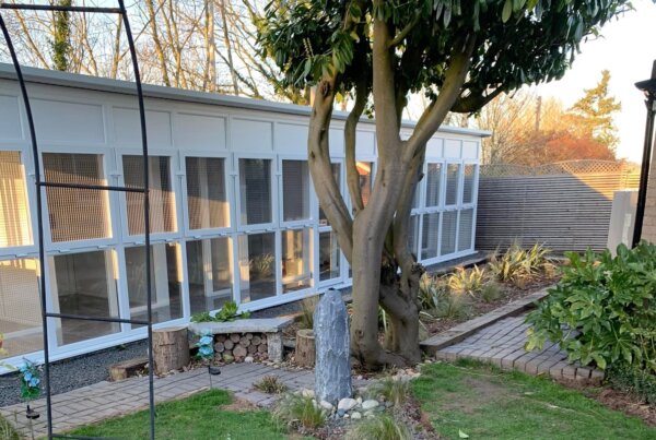 Cattery Manufacturer - No1 for uPVC Catteries and Kennels - Pedigree ...
