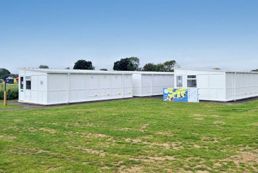 Cattery Manufacturer - No1 for uPVC Catteries and Kennels - Pedigree ...